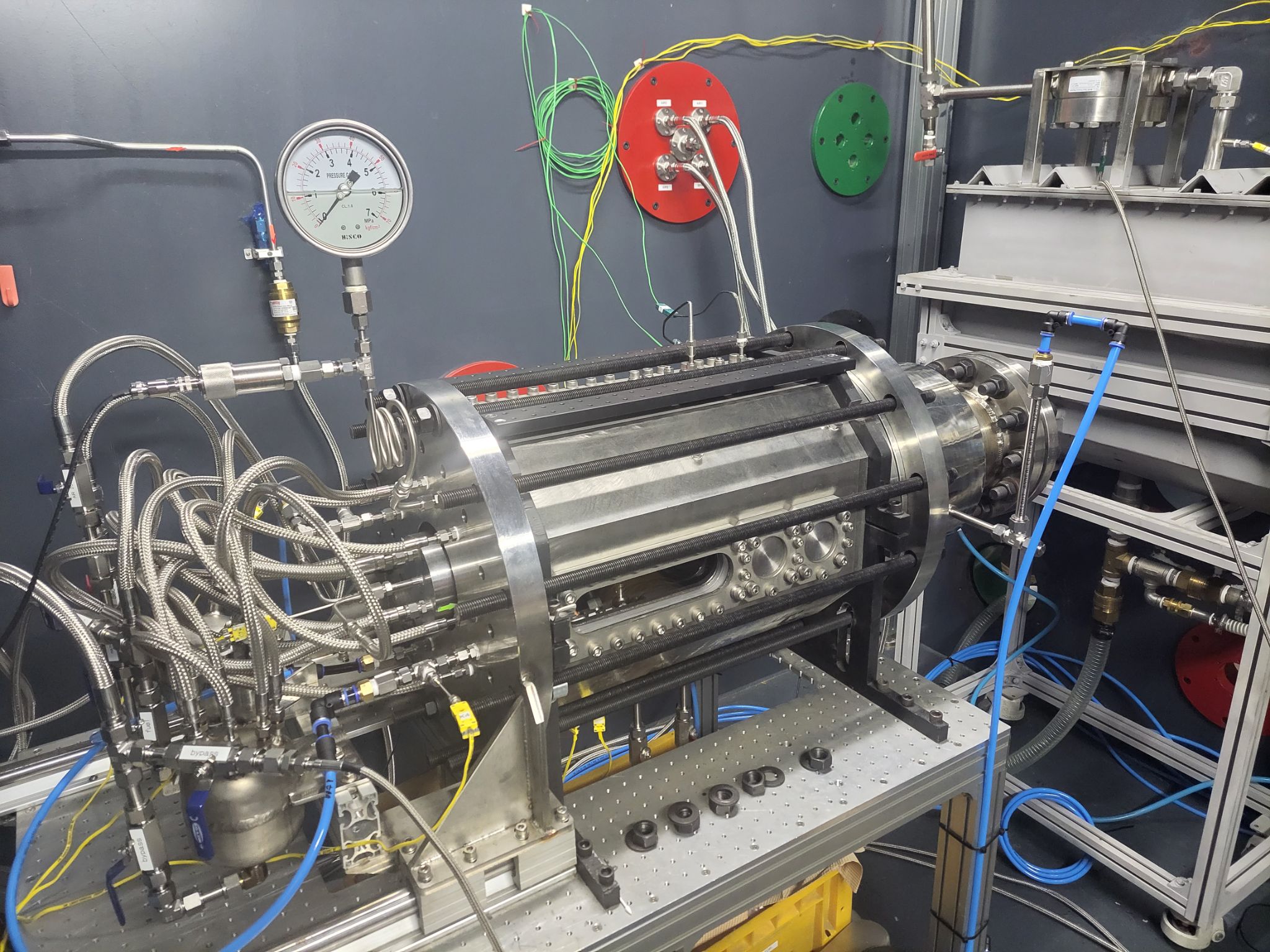 Combustion - Reacting Flow Lab.